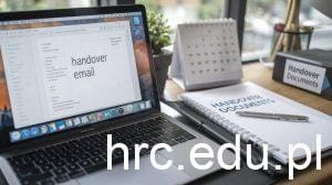 7 Essential Handover Email Formats You Need For A Smooth Transition